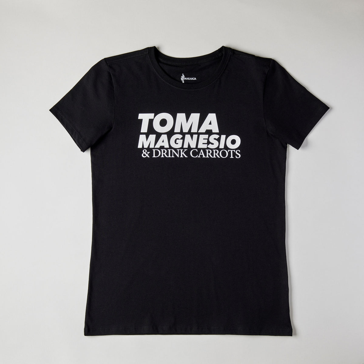 Toma Magnesio Women's Black T-Shirt – RioNaranja